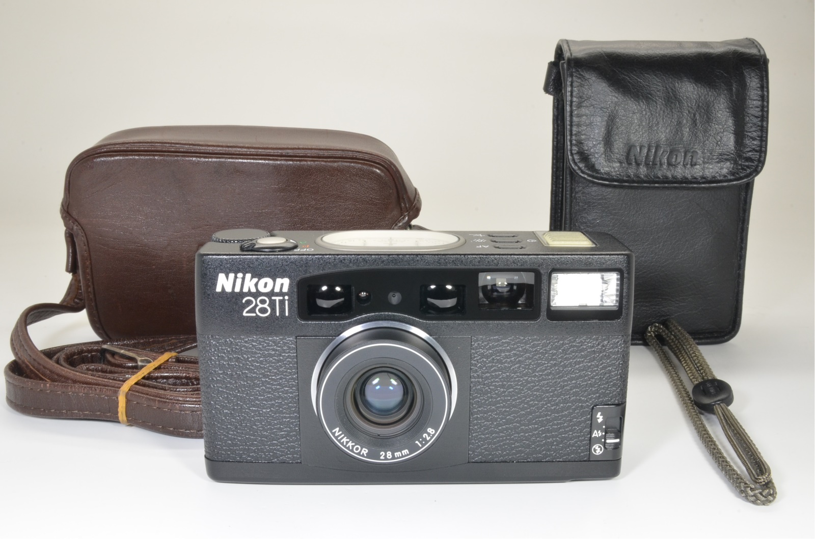 Nikon – SuperB JAPAN CAMERA